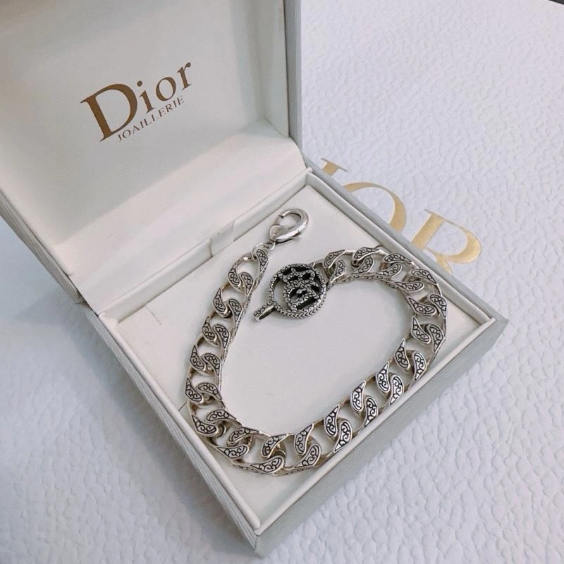 Top mirror Christian Dior Bracelets