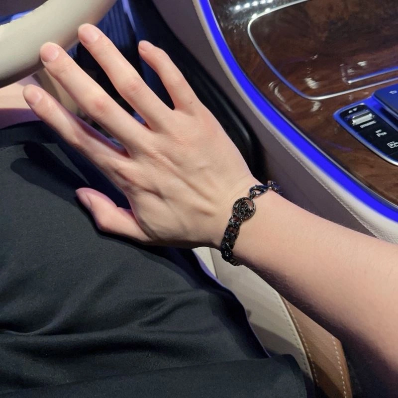 Official Christian Dior Bracelets