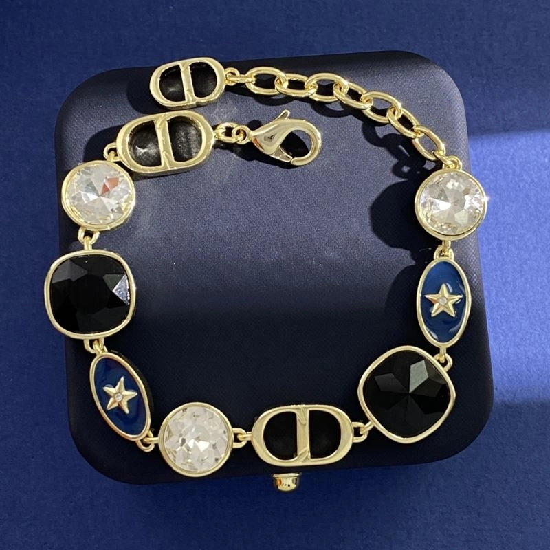 Top match Christian Dior Bracelets