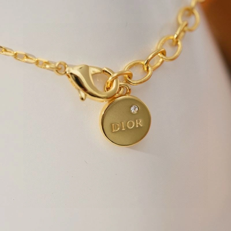 Low-cost Christian Dior Bracelets