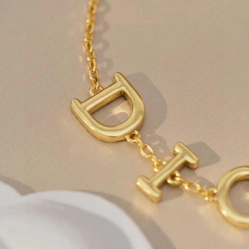 Low-cost Christian Dior Bracelets
