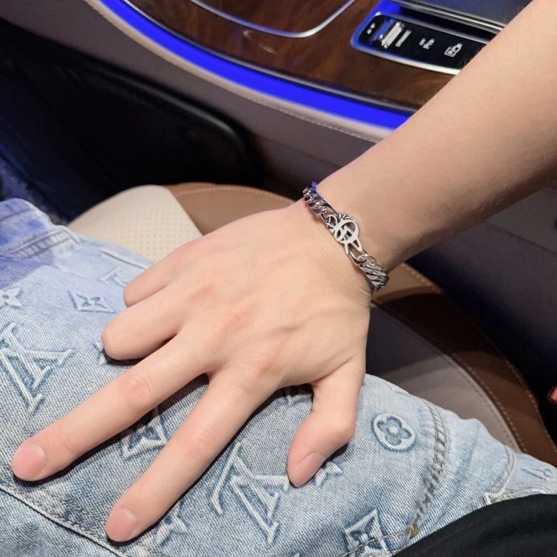 Top match Christian Dior Bracelets