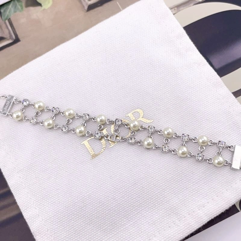1:1 copy Christian Dior Bracelets