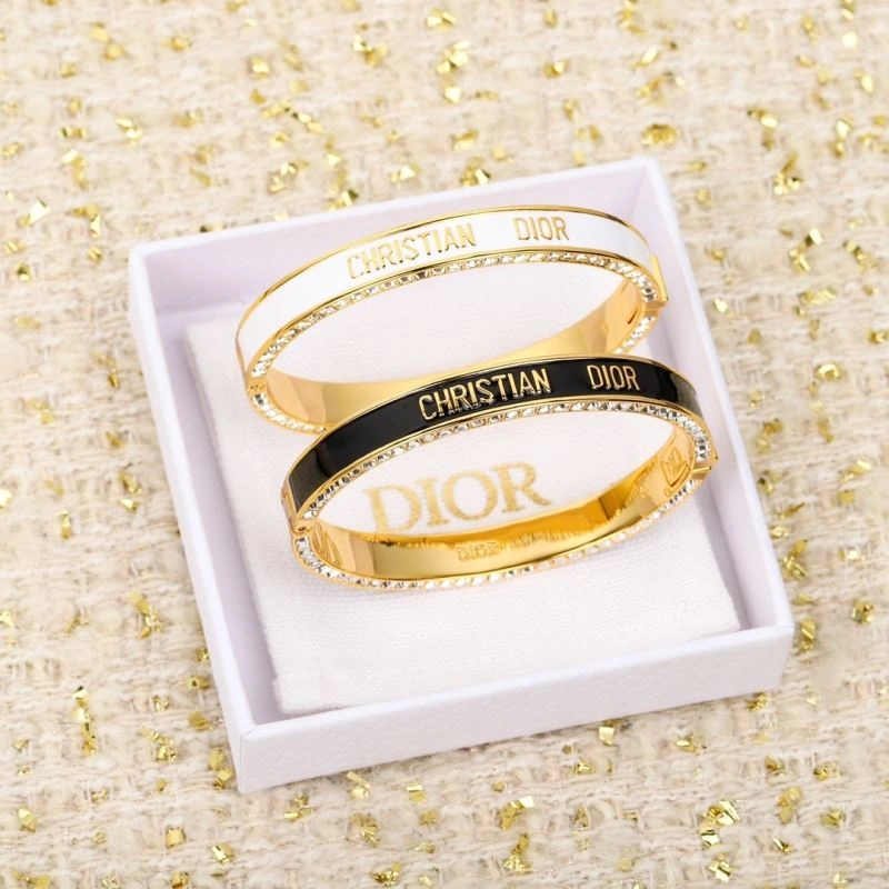 Economical Christian Dior Bracelets