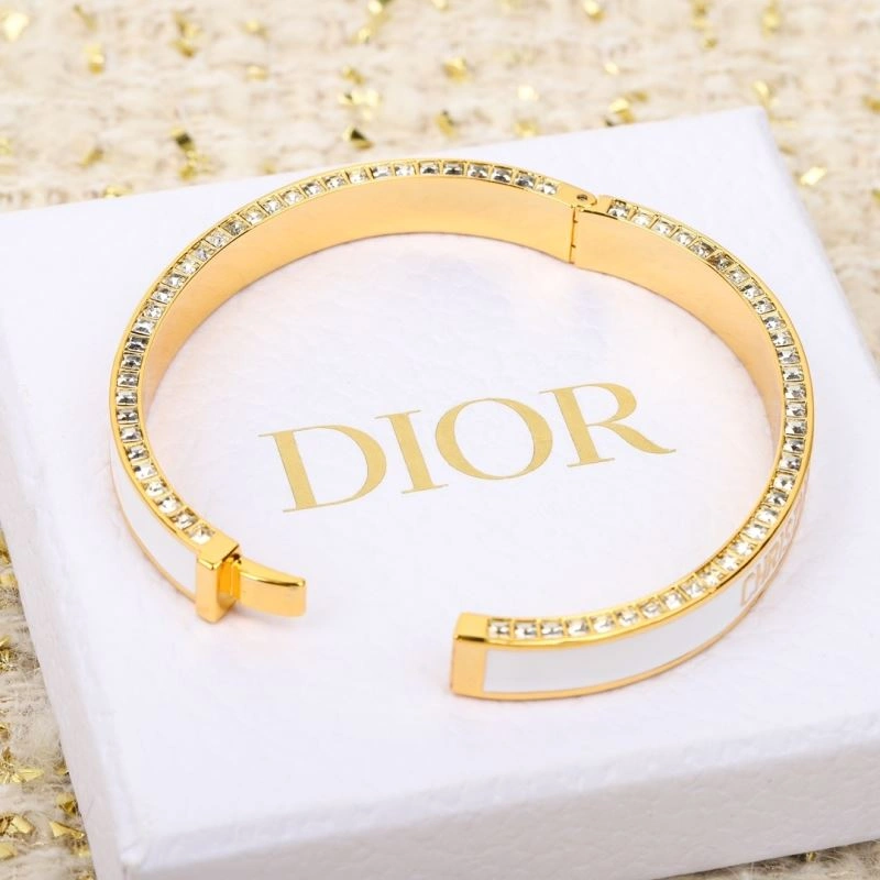 Economical Christian Dior Bracelets