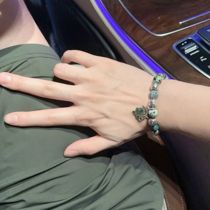 Official Christian Dior Bracelets