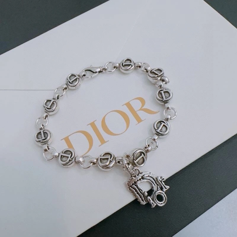 Top match Christian Dior Bracelets