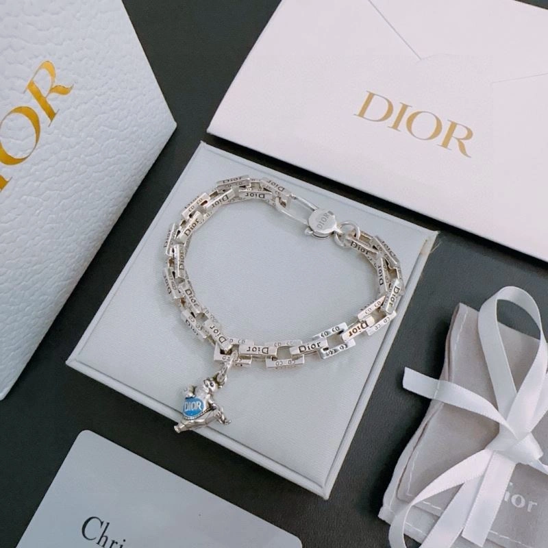 Economical Christian Dior Bracelets