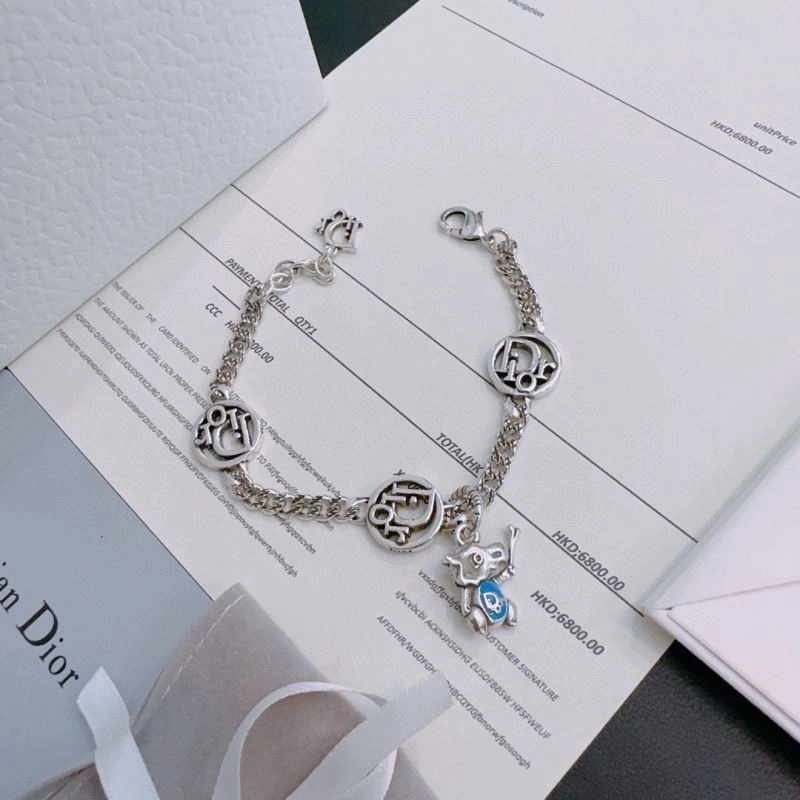 Top mirror Christian Dior Bracelets