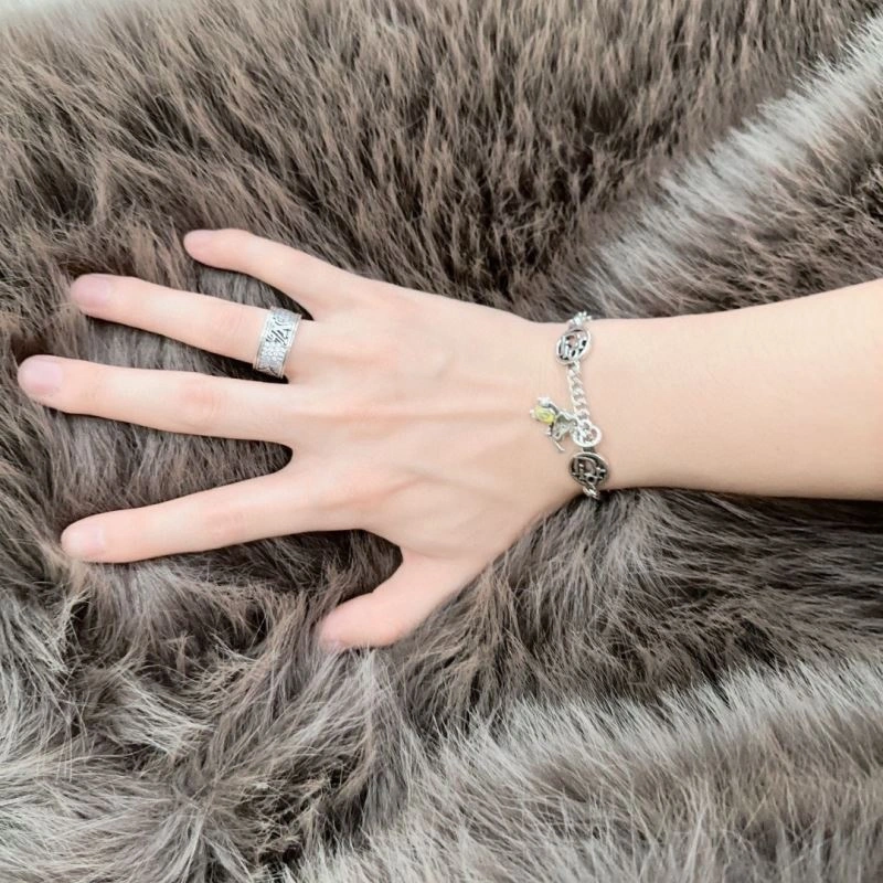 Exact replica Christian Dior Bracelets
