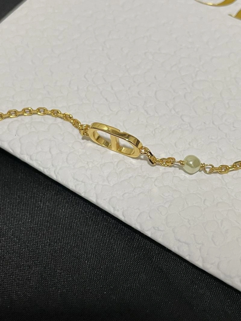 Reasonably priced Christian Dior Bracelets