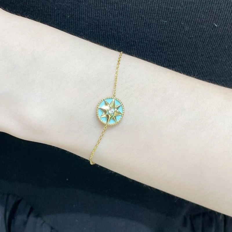 Accurate model Christian Dior Bracelets