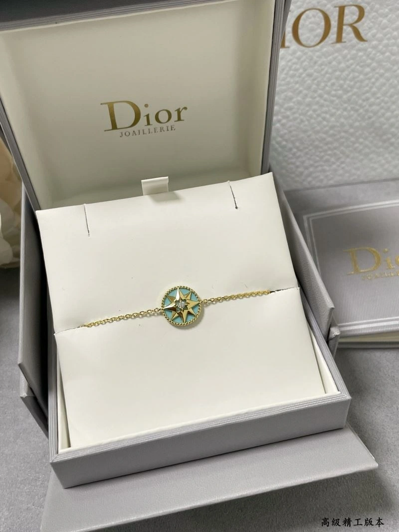 Accurate model Christian Dior Bracelets
