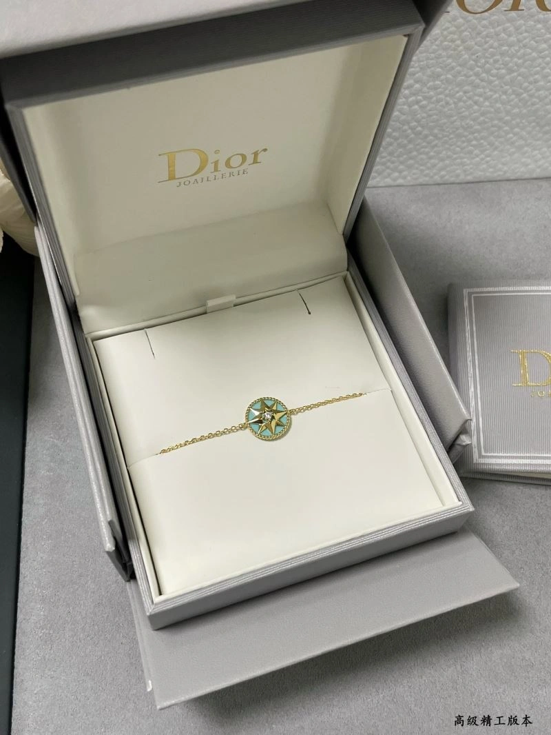 Accurate model Christian Dior Bracelets
