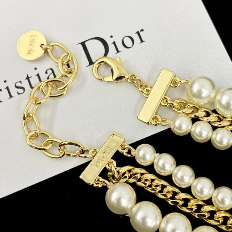 Top match Christian Dior Bracelets