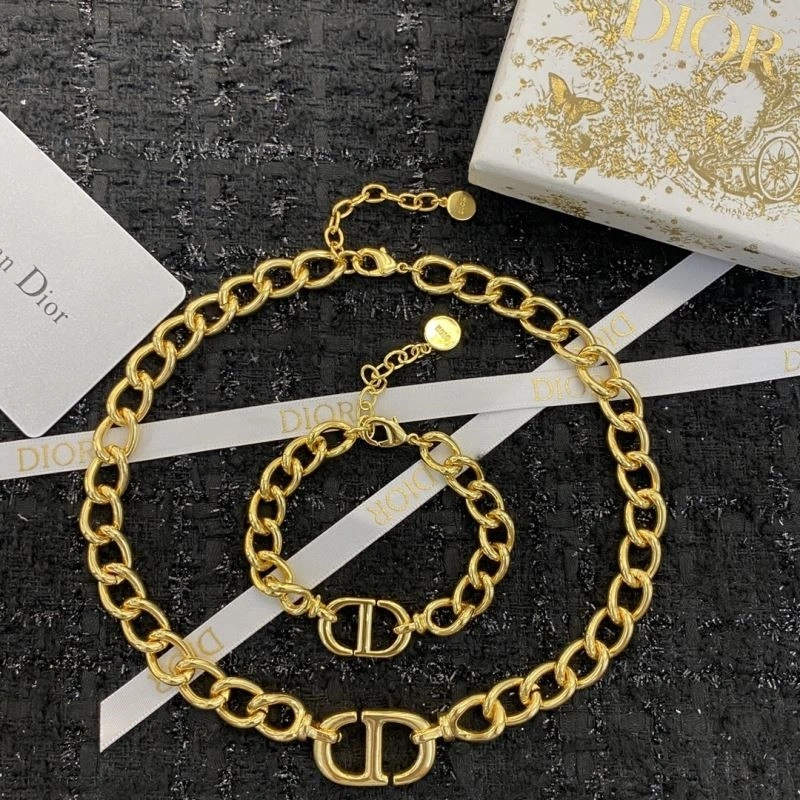 Exact replica Christian Dior Bracelets