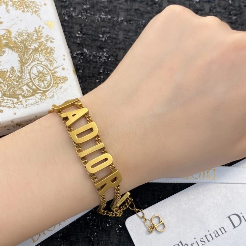 Top mirror Christian Dior Bracelets