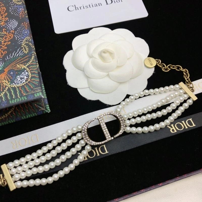 Top match Christian Dior Bracelets