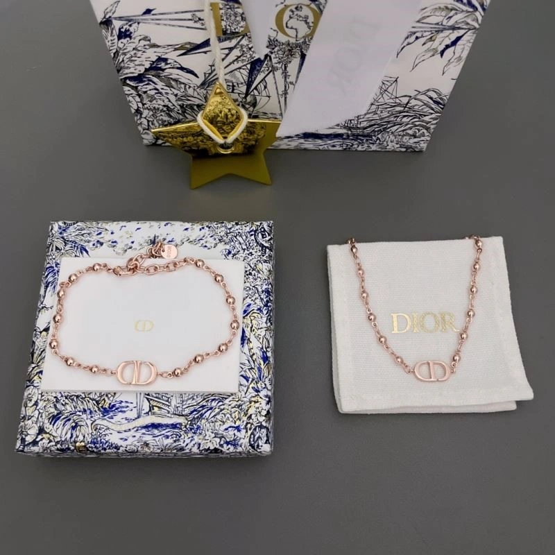 Precise copy Christian Dior Bracelets