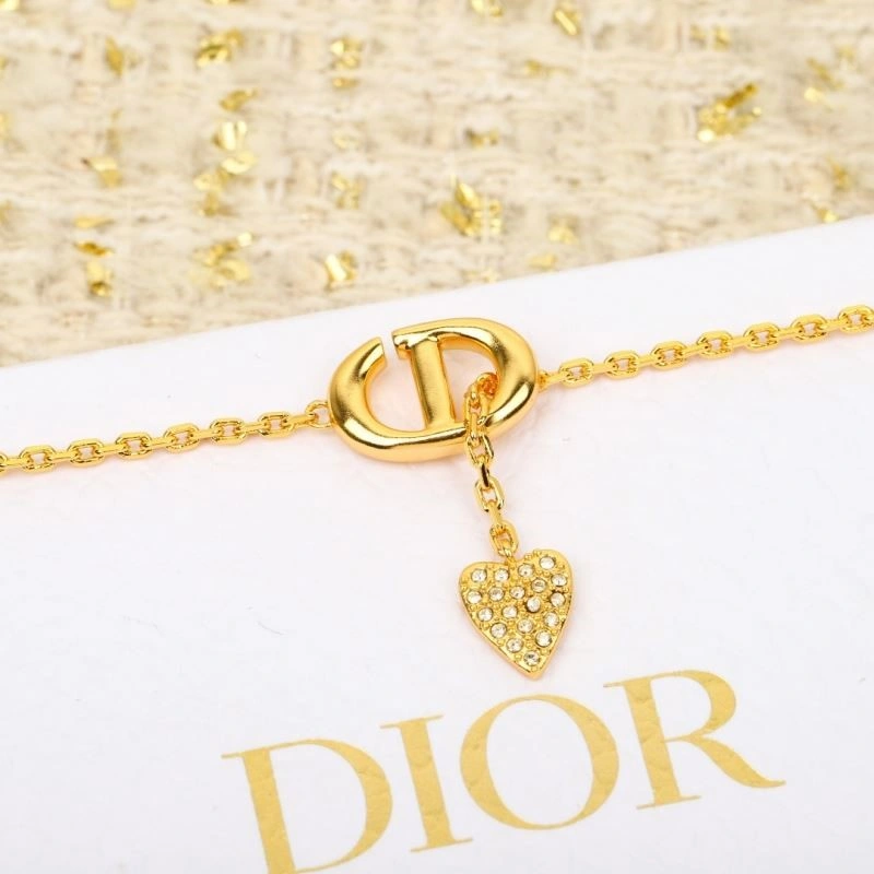 Top match Christian Dior Bracelets