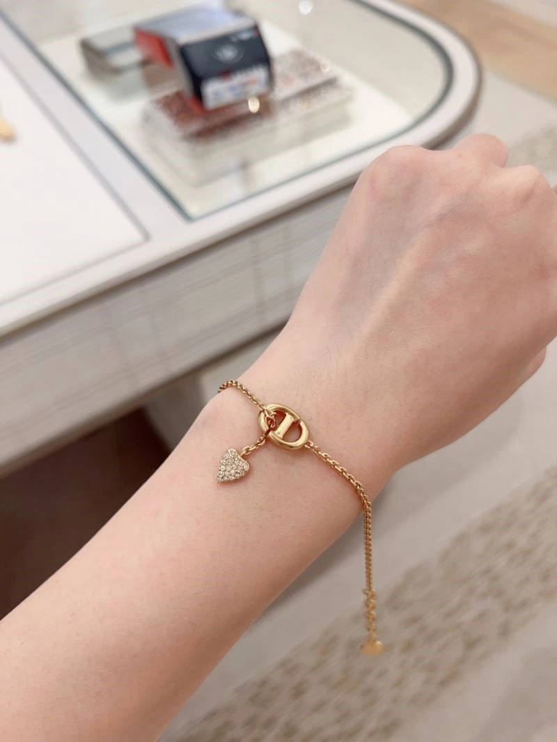 Top match Christian Dior Bracelets