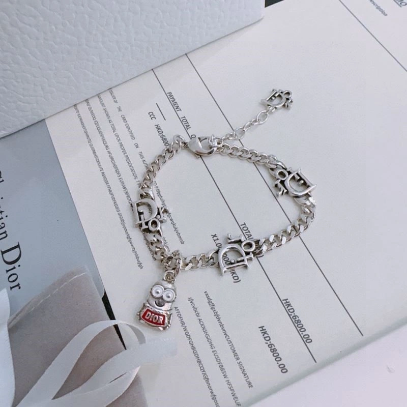 1:1 copy Christian Dior Bracelets
