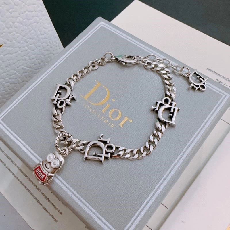 1:1 copy Christian Dior Bracelets