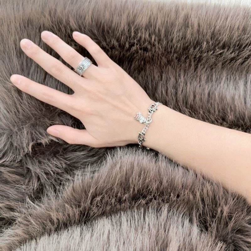 1:1 copy Christian Dior Bracelets