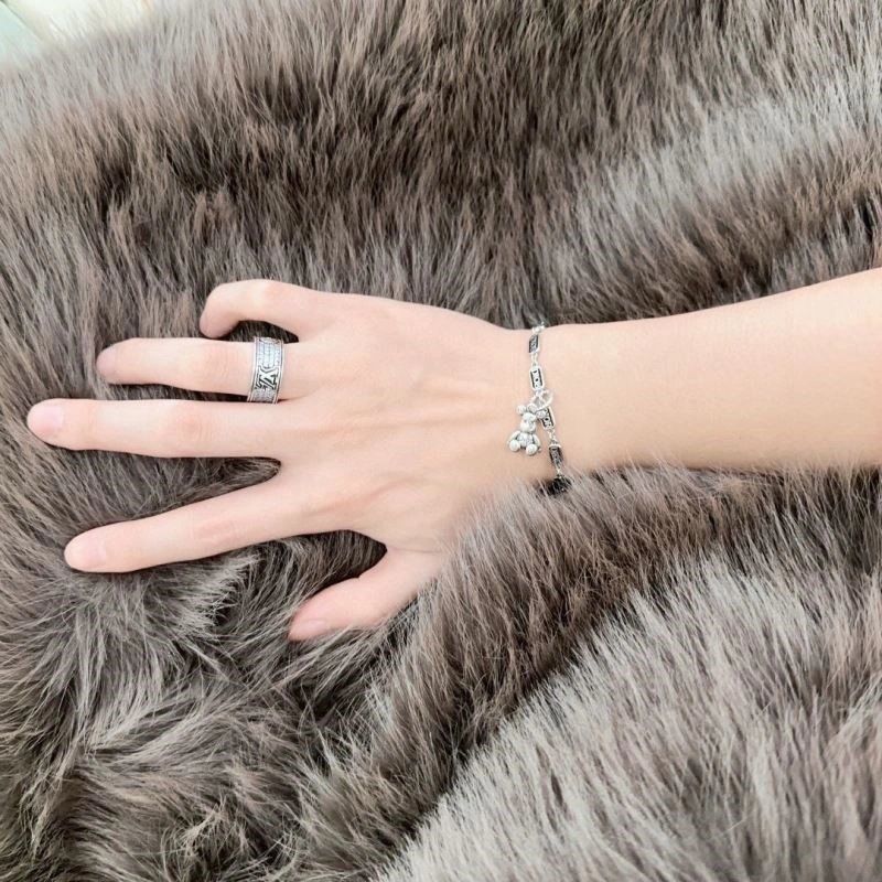 Legit Christian Dior Bracelets