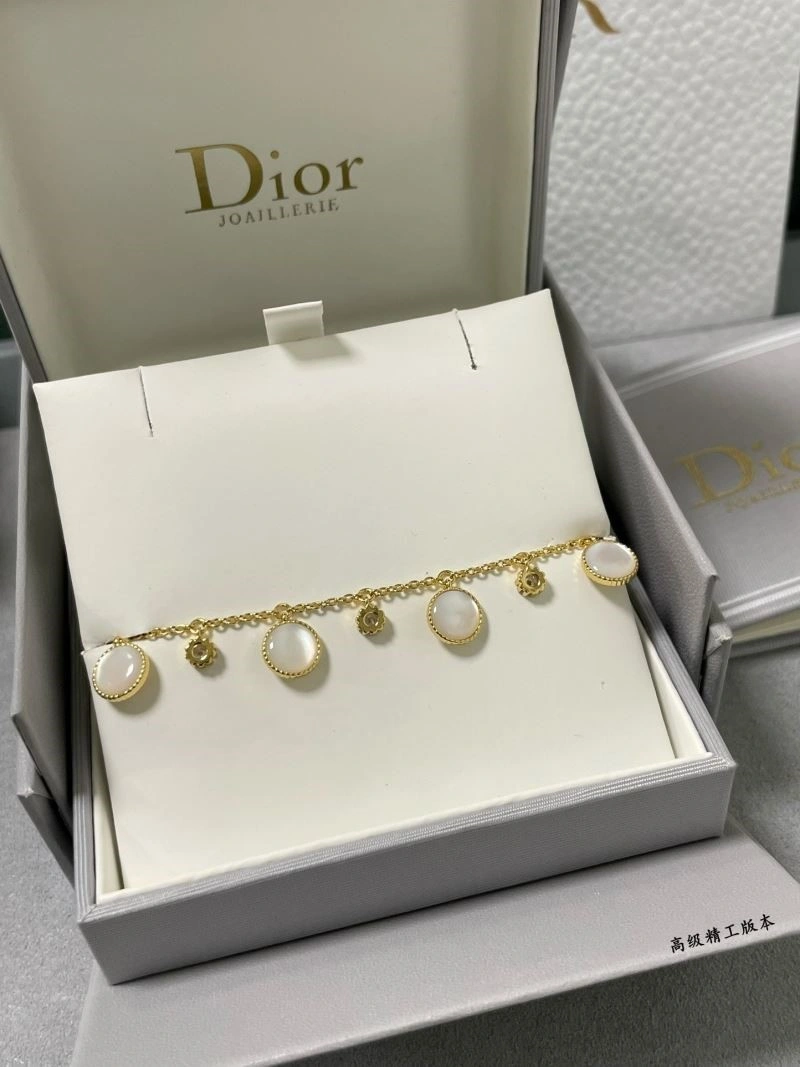Low-cost Christian Dior Bracelets