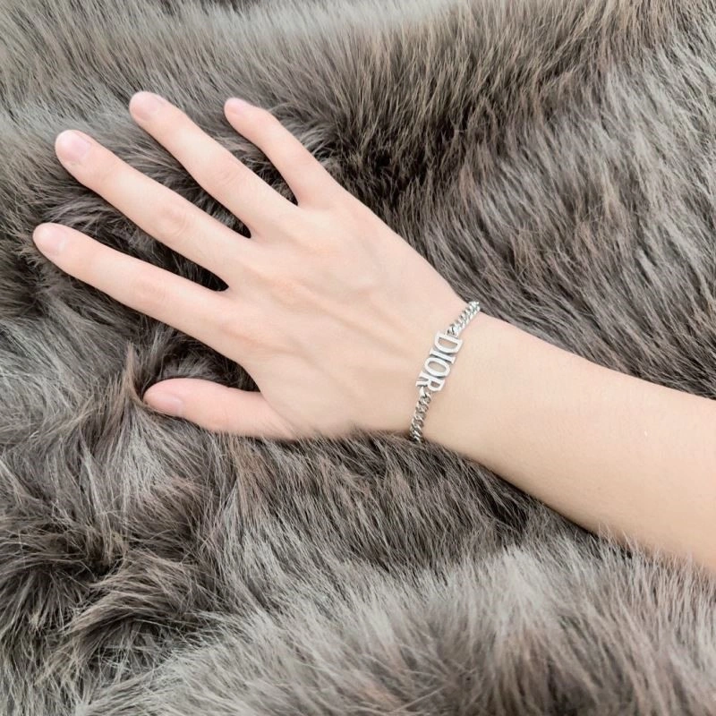 Exact replica Christian Dior Bracelets