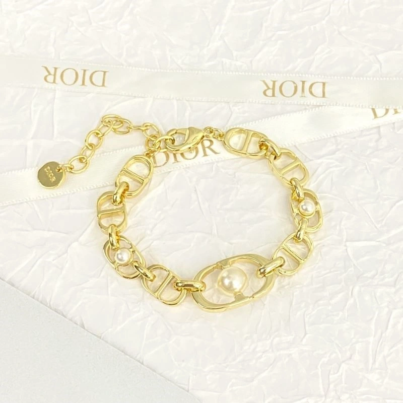 Economical Christian Dior Bracelets