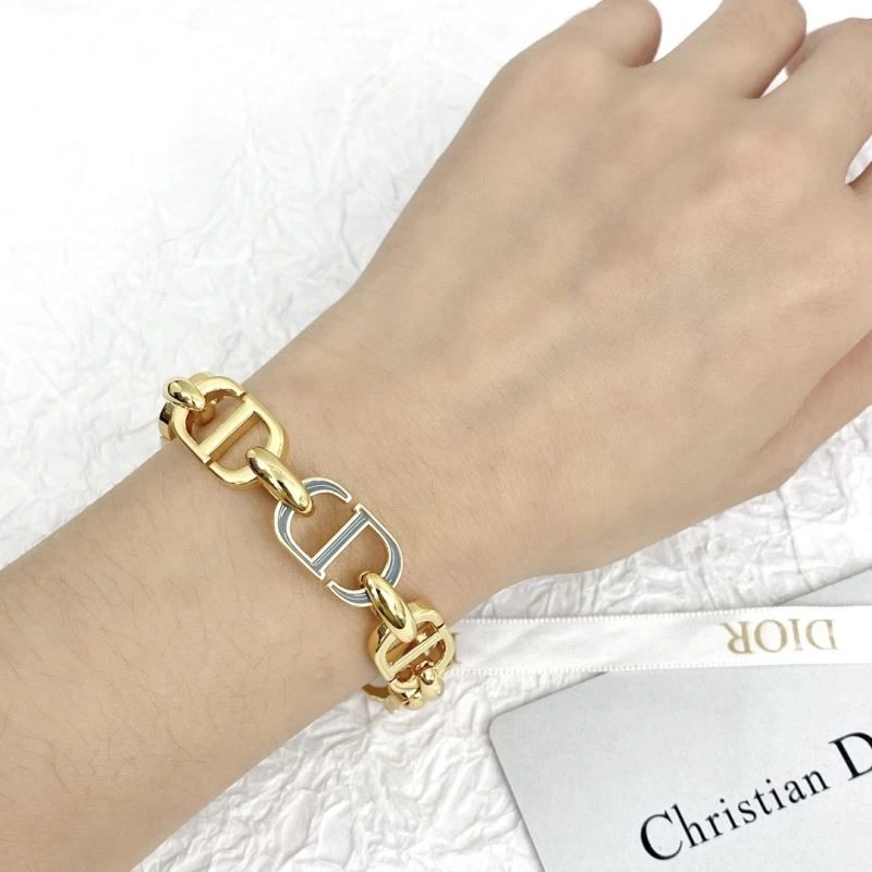 Bargain Christian Dior Bracelets