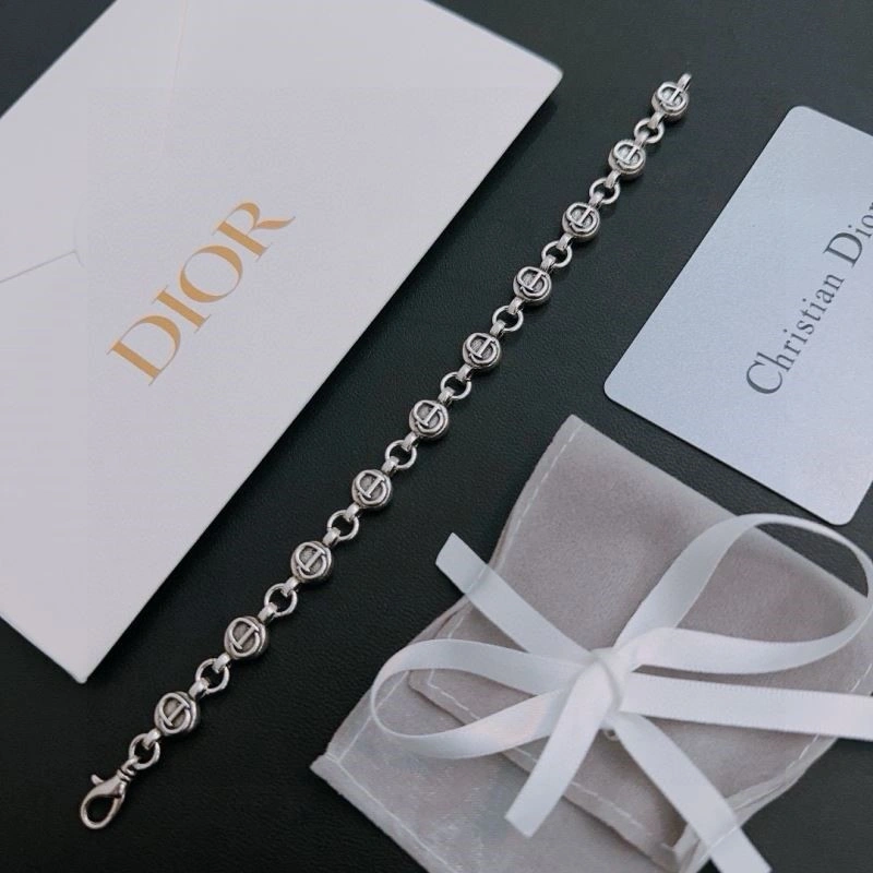 Economical Christian Dior Bracelets