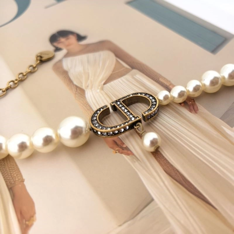 Economical Christian Dior Bracelets