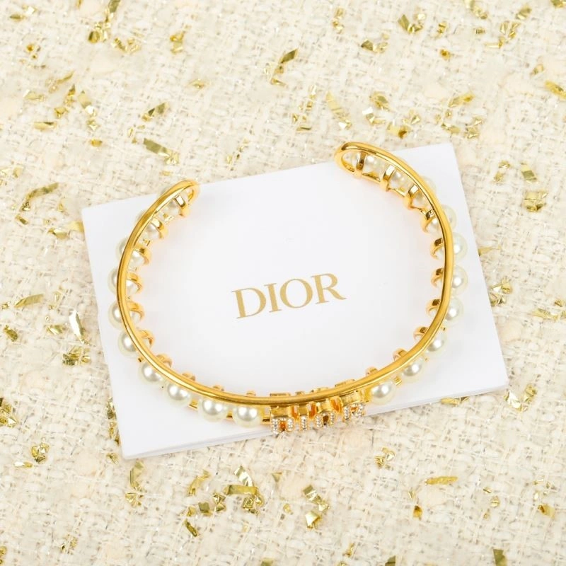 Bargain Christian Dior Bracelets