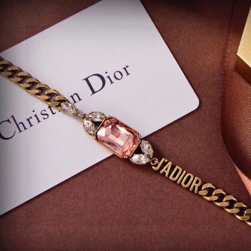Accurate model Christian Dior Bracelets