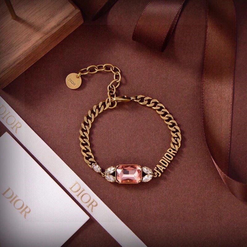 Accurate model Christian Dior Bracelets