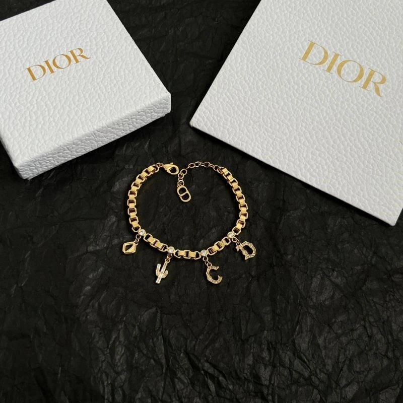 Economical Christian Dior Bracelets
