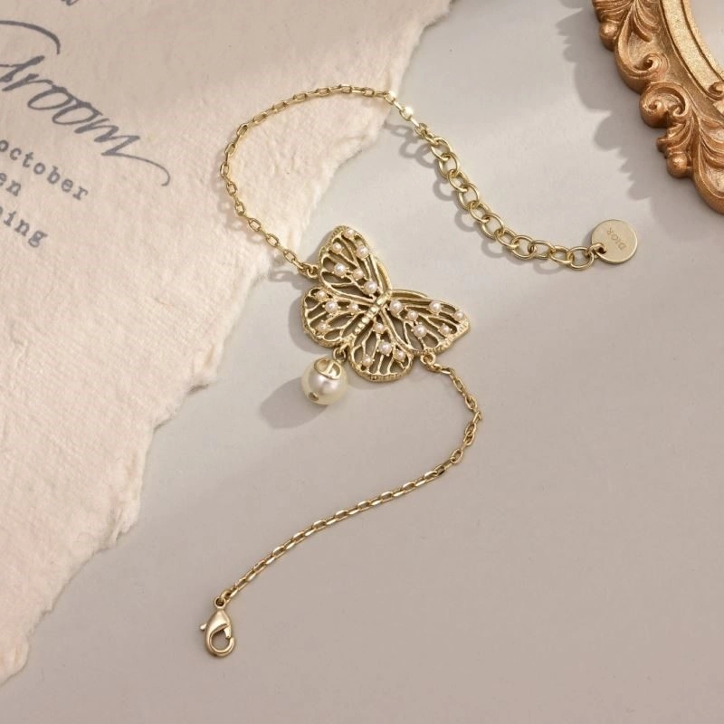 Bargain Christian Dior Bracelets