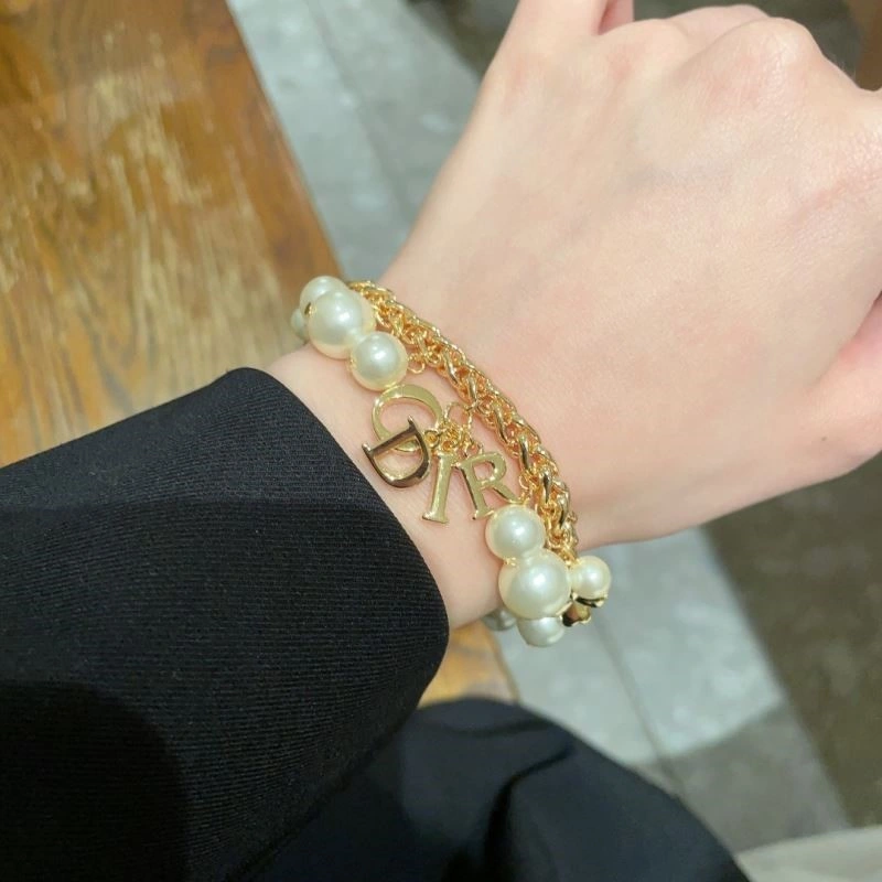 1:1 copy Christian Dior Bracelets