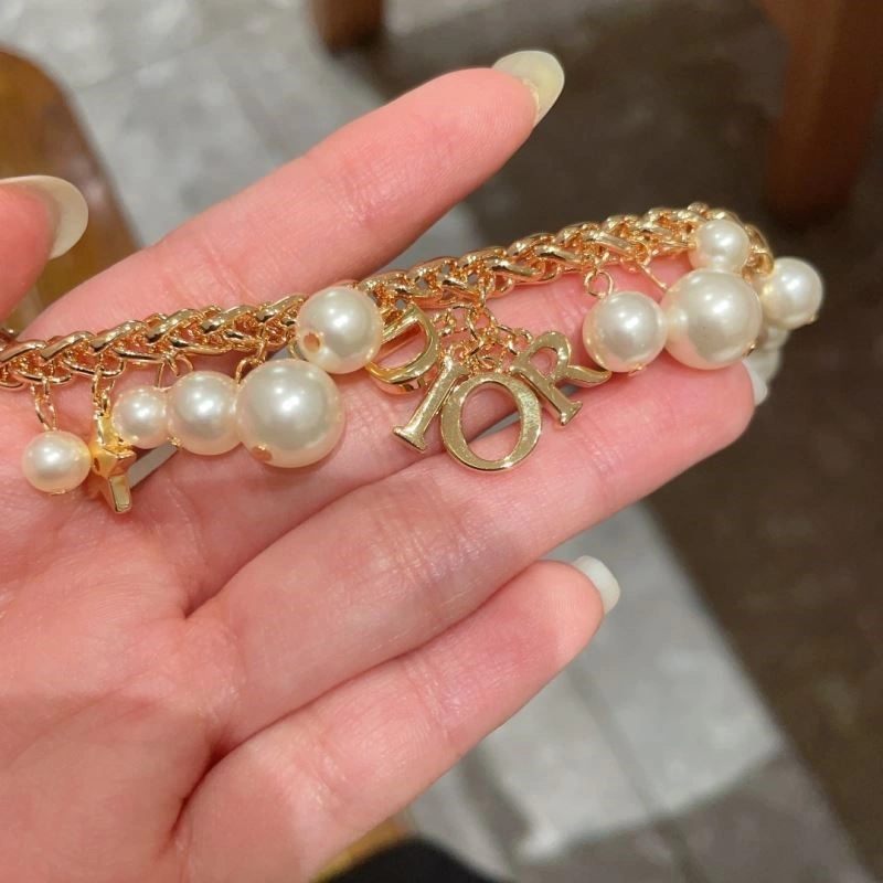 1:1 copy Christian Dior Bracelets