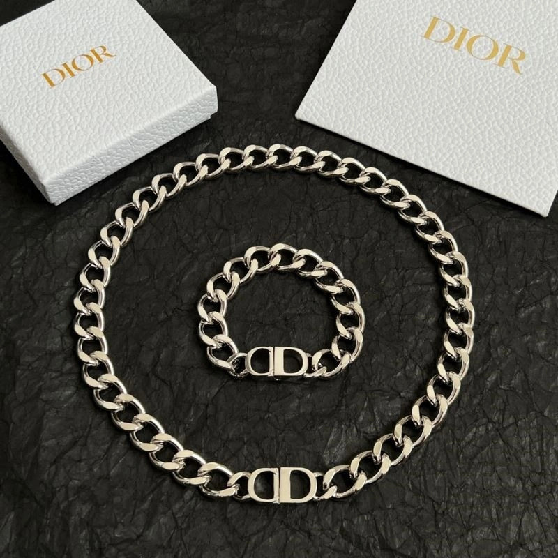 Cut-rate Christian Dior Bracelets
