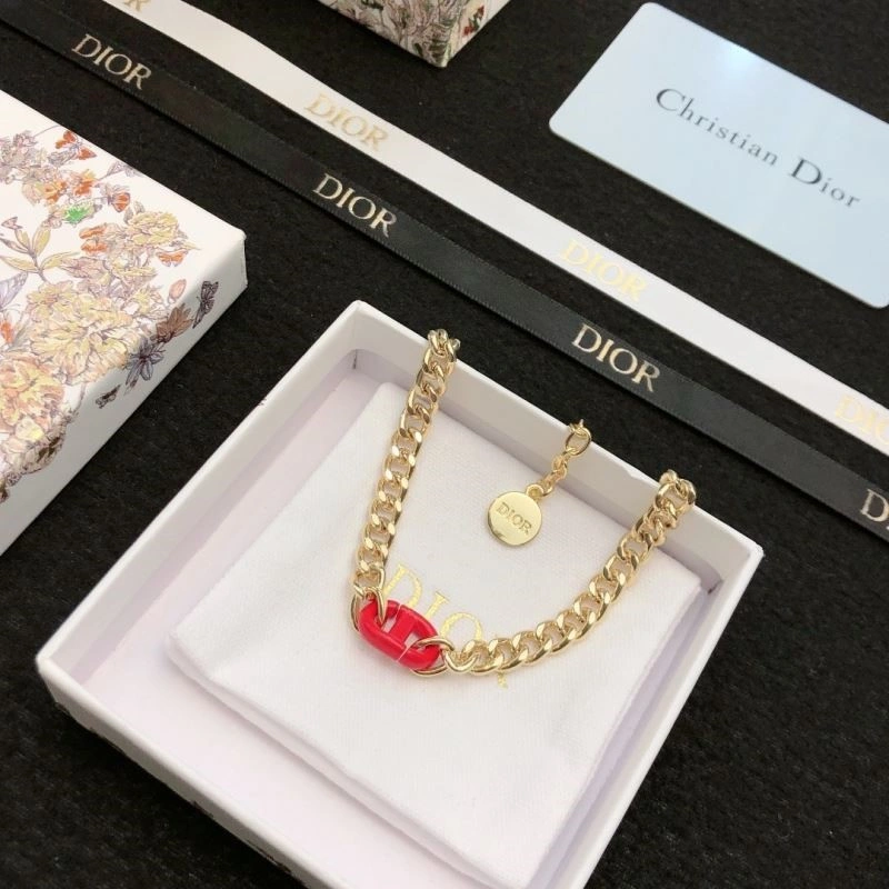 Accurate model Christian Dior Bracelets