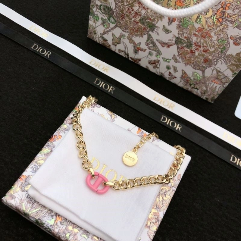 Top match Christian Dior Bracelets