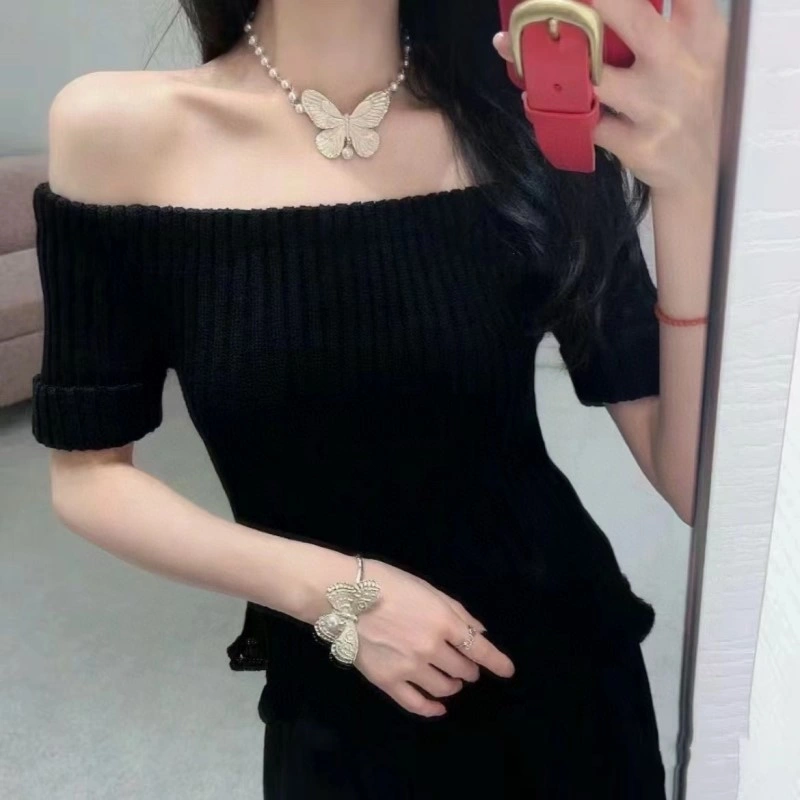 Reasonably priced Christian Dior Bracelets