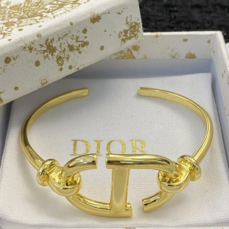 Low-cost Christian Dior Bracelets