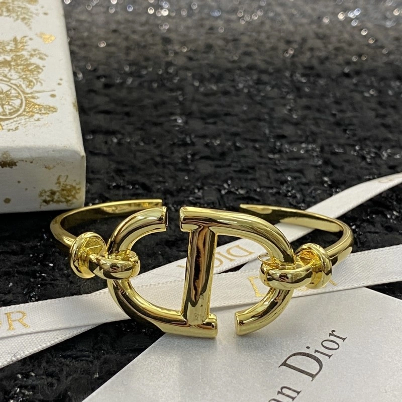 Low-cost Christian Dior Bracelets