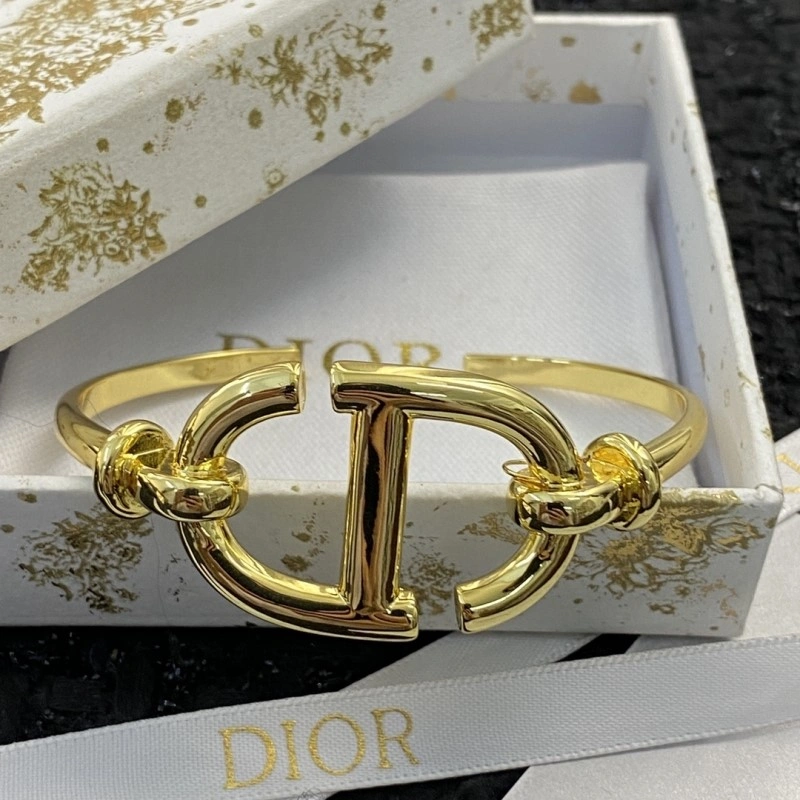Low-cost Christian Dior Bracelets