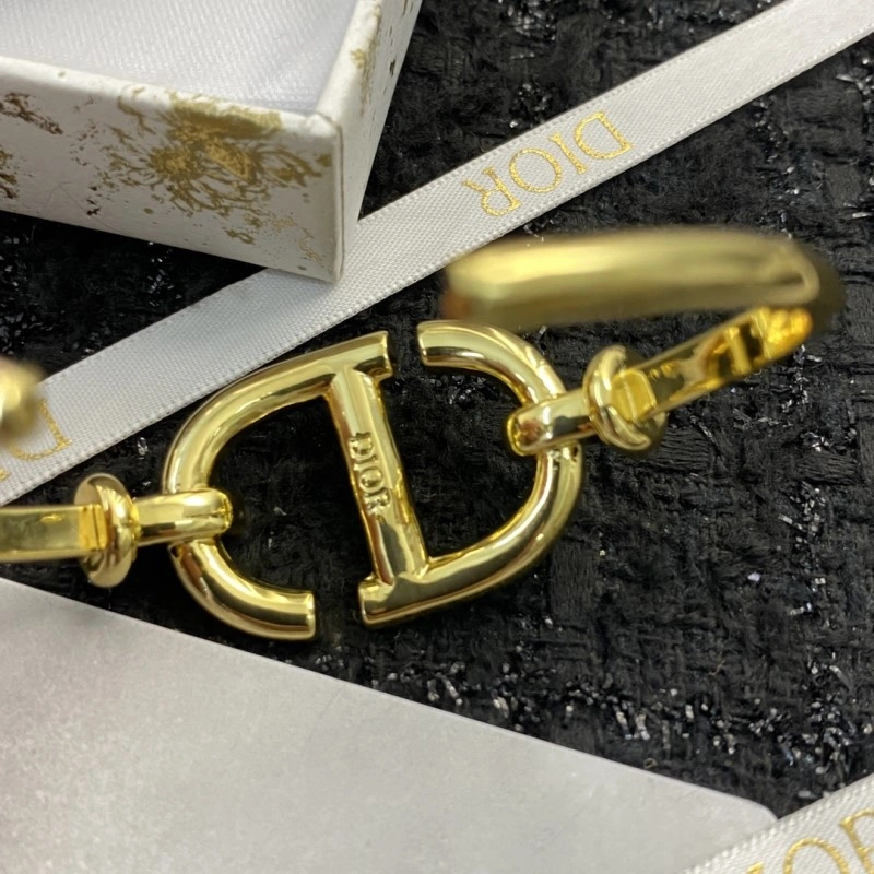 Low-cost Christian Dior Bracelets
